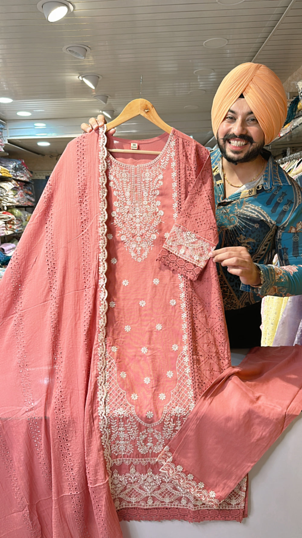 Gajri pink Rayon Embroidered Pakistani Suit beautiful Shifli work Dupp
